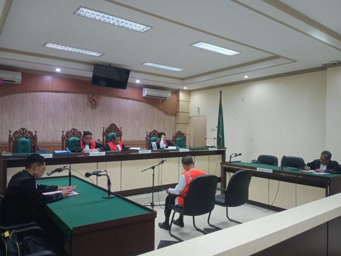 TERDAKWA DIRUT BPR Batola Dihadapkan "ke Meja Hijau" Pengadilan Tipikor ...
