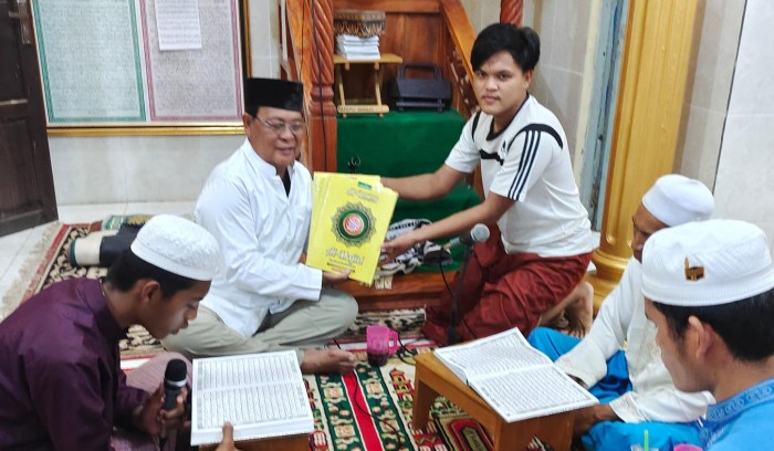 PAMAN BIRIN Keliling Tadarusan ke Masjid dan Musala di Cempaka ...