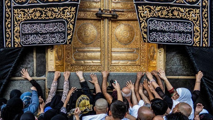 KISAH Bani Shaybah, 15 Abad Keluarga Pemegang Kunci Kabah - Suar Indonesia